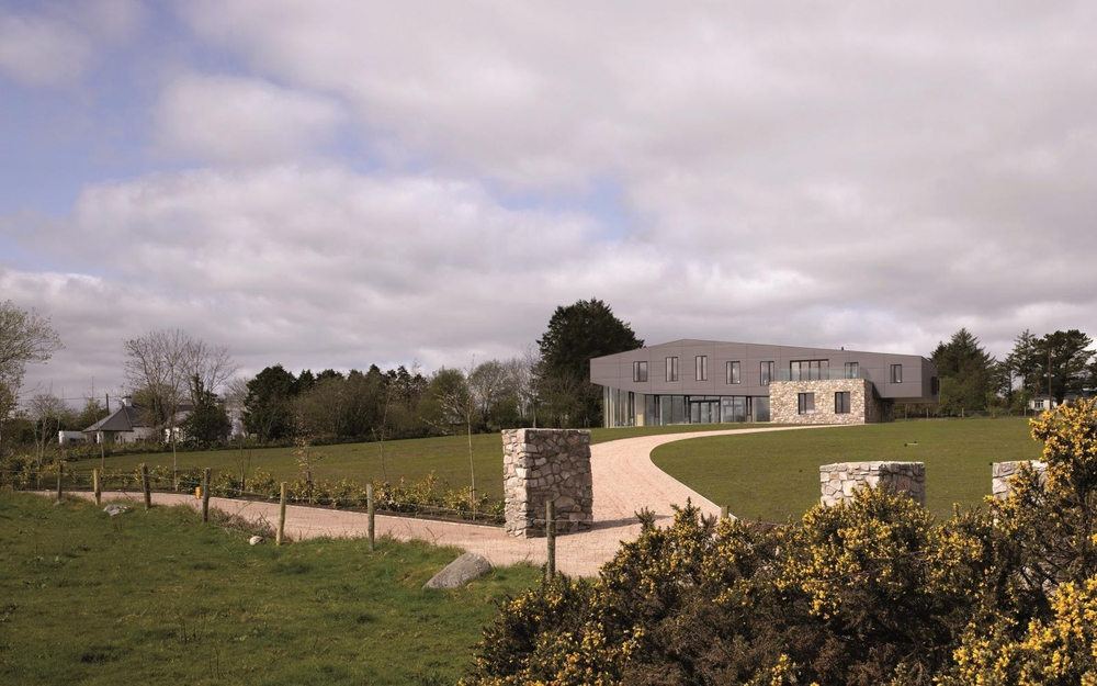 Dolmen House, Donegal, Ireland - EQUITONE