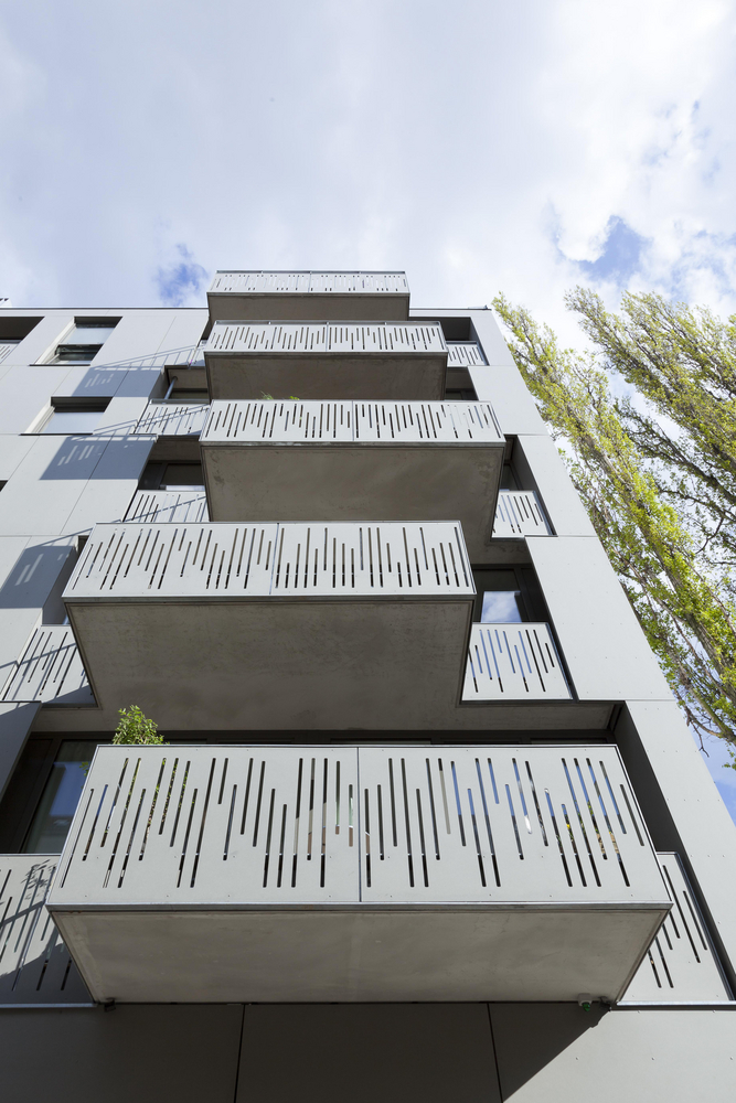 Apartment Building, Berlin - EQUITONE
