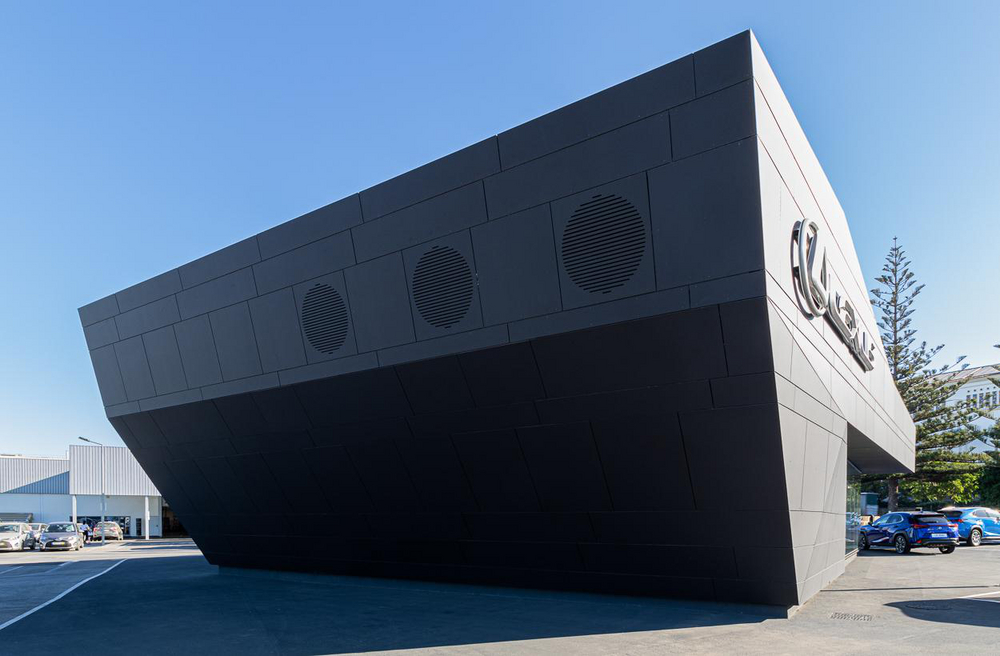 Stand Lexus - EQUITONE