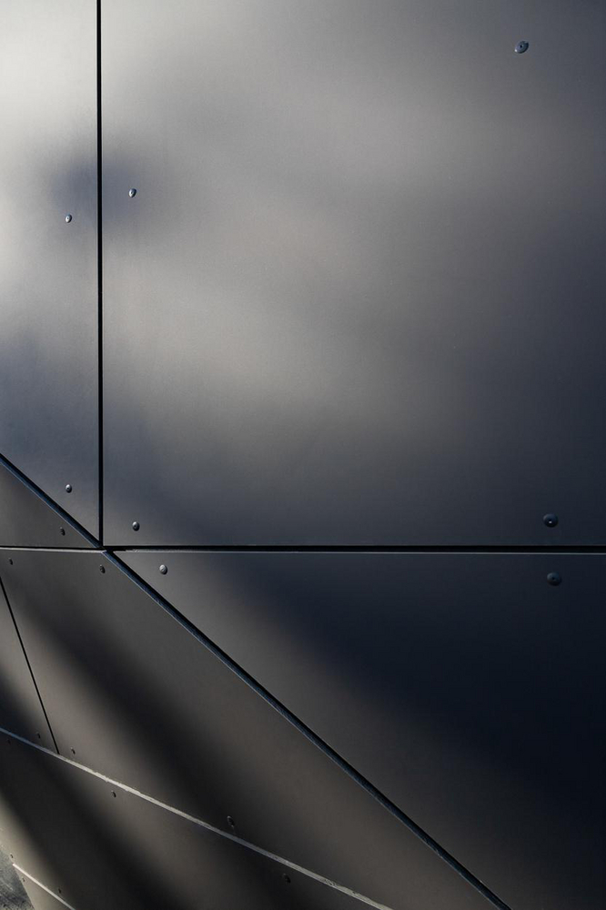 Stand Lexus - EQUITONE